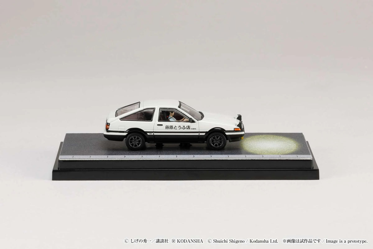 Toyota Sprinter Trueno GT Apex AE86 / INITIAL D Takumi Fujiwara VS Tak ...